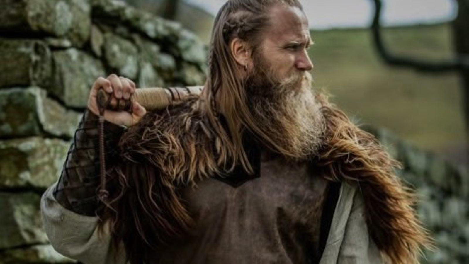 Viking Food and Drink: Recipes from the Past - Odin's Treasures